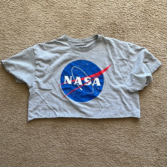 Tops | 42 Nasa Crop Top Tee | Poshmark